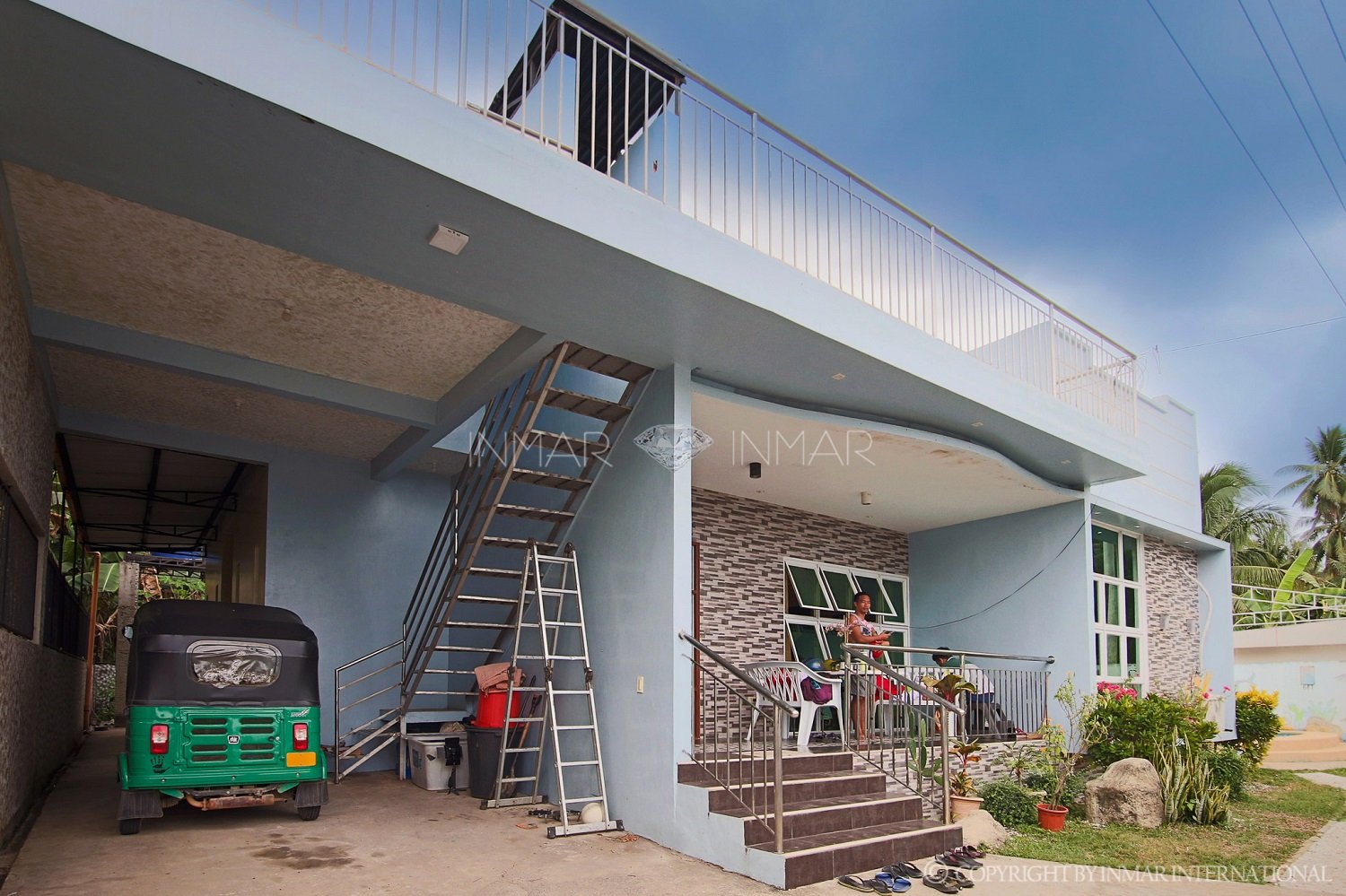 3BR Modern House with Swimming Pool on Camotes Island